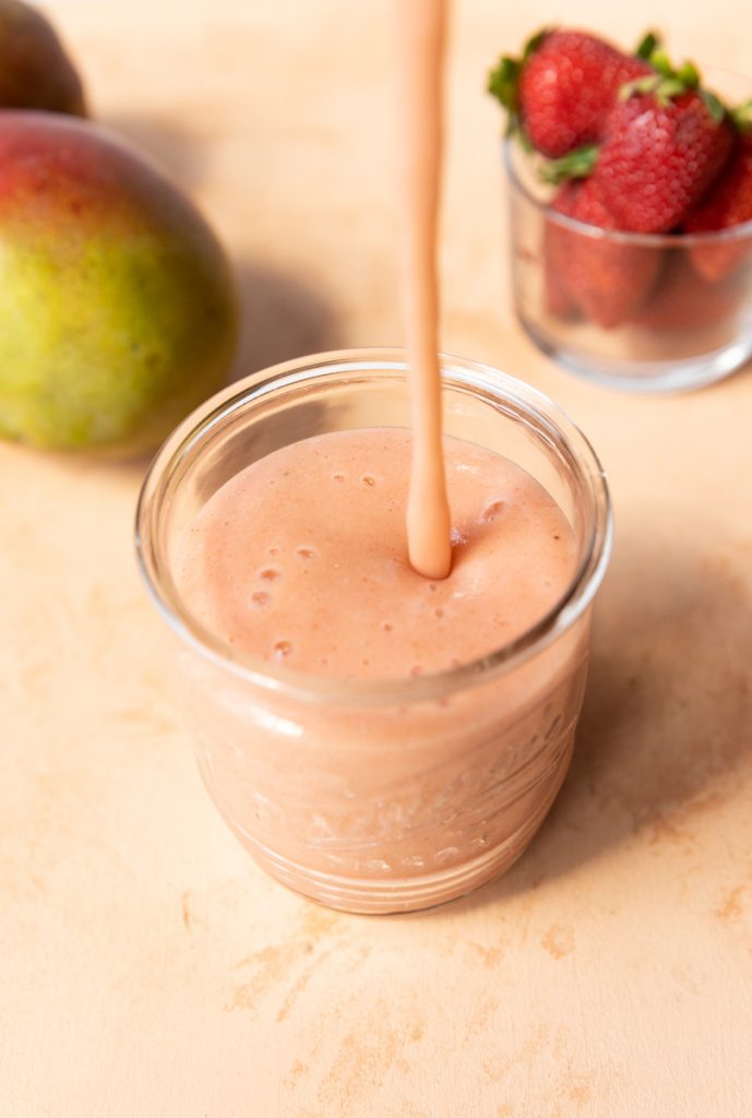 Strawberry Mango Banana Smoothie - Fresh Water Peaches