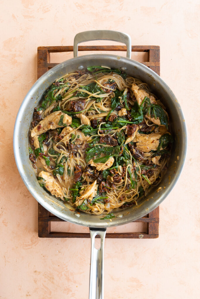 One Pot Tuscan Chicken Pasta - Fresh Water Peaches