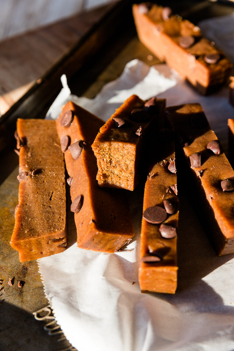Healthy No-Bake Pumpkin Spice Protein Bars Recipe - Fresh Water Peaches