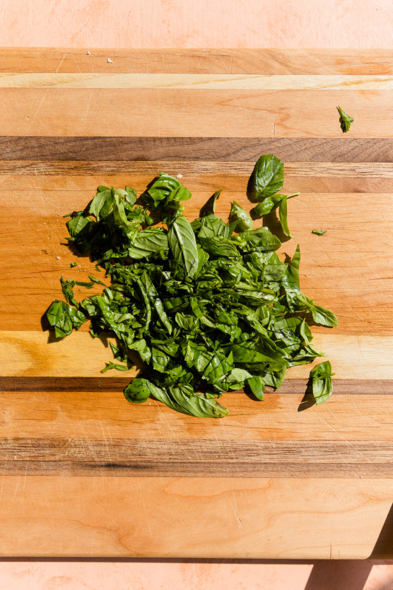 Cauliflower Pizza Crust Recipe (Paleo & Gluten-Free) - Fresh Water Peaches